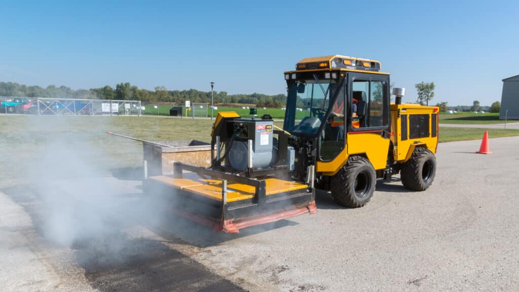 Infrared Asphalt Heater - Trackless Vehicles